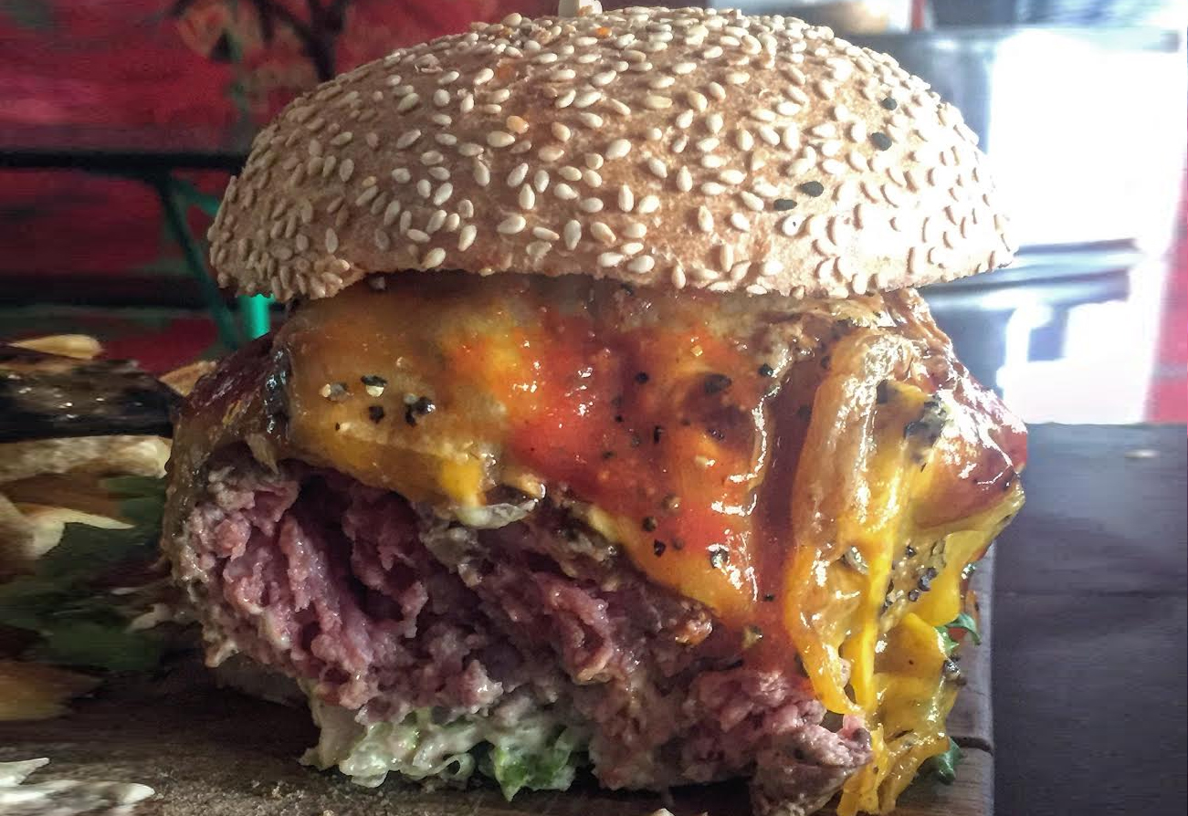 Lily Burger - Burger Weekly
